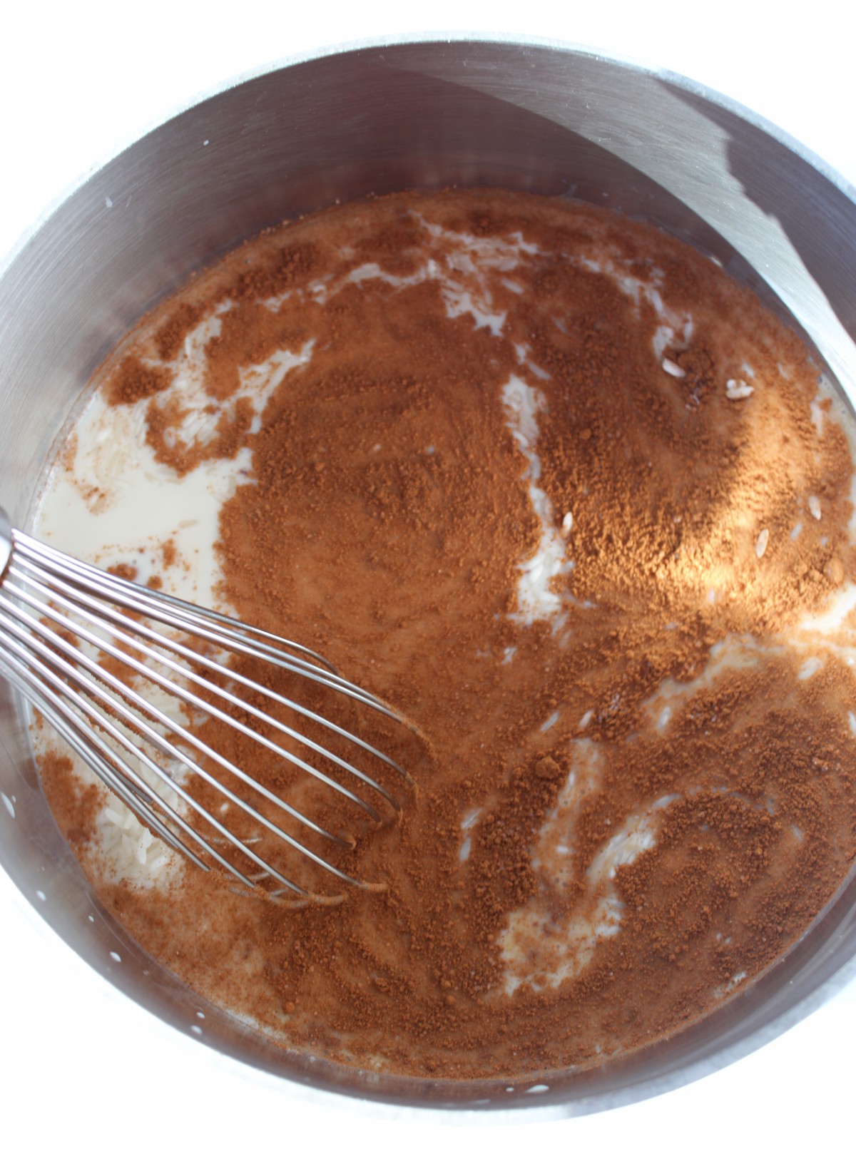 Easy Creamy Vegan Rice Pudding With Raisins - Hassle Free Vegan